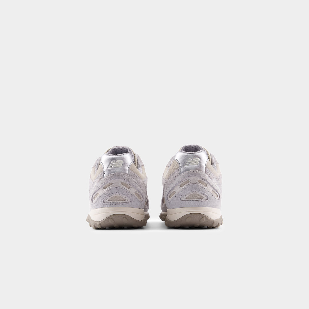 New Balance 204L – atmos Kuala Lumpur