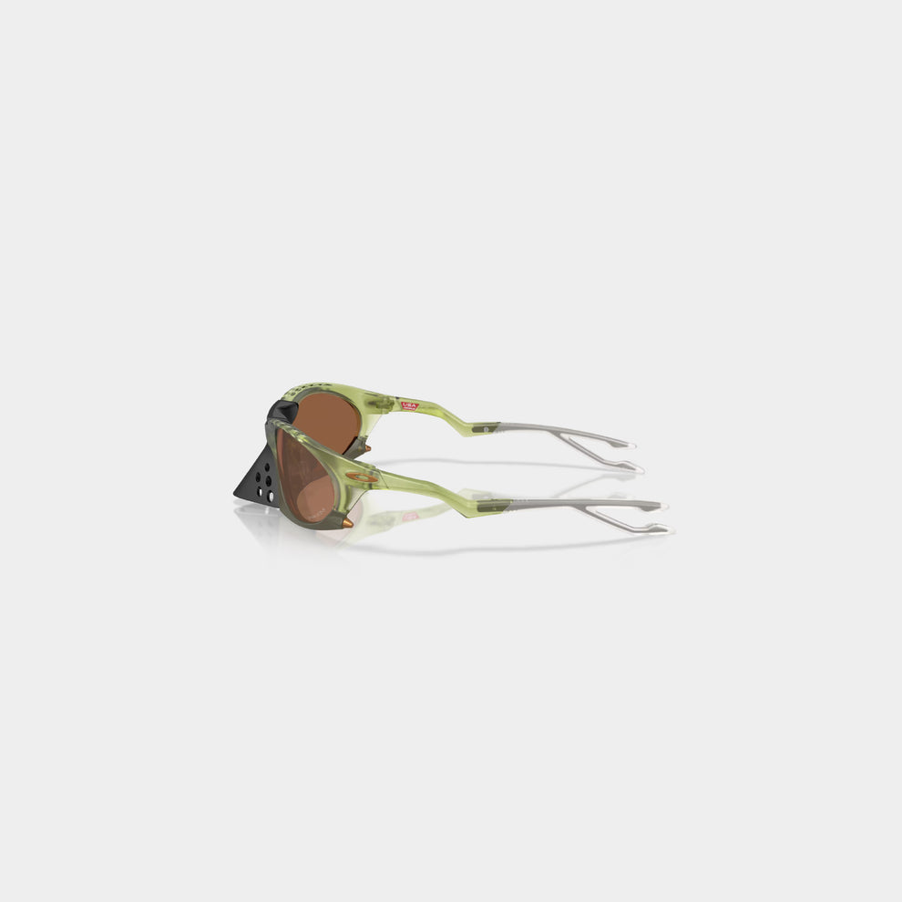 Oakley Plantaris OO9437-03 Sunglasses | Prizm Lens Technology – atmos ...